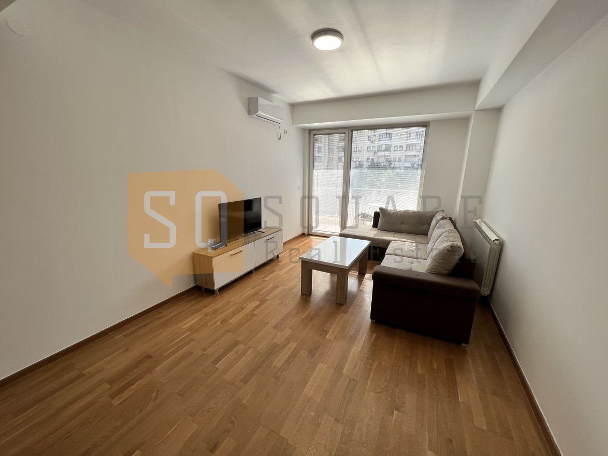 #1 Agencija za Nedviznosti - SQUARE